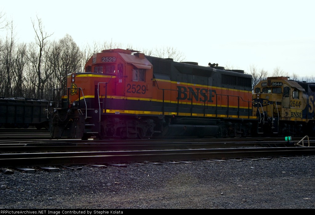 BNSF 2529